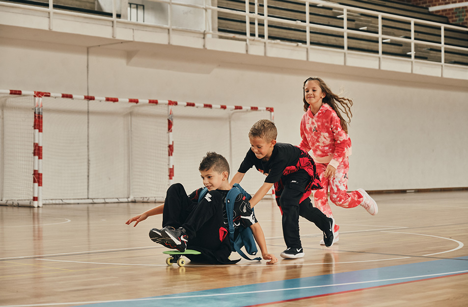Corner kids | Sport Vision